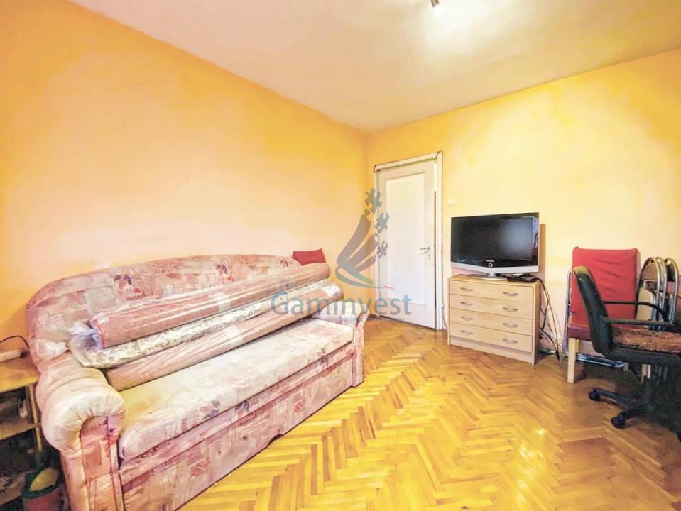 Apartament cu 2 camere de vanzare, cartier Rogerius, Oradea, Bihor